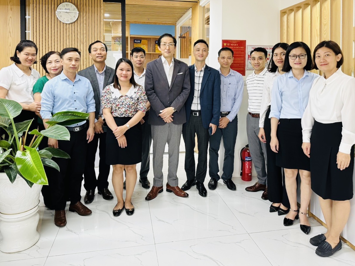 Chào mừng ngài Toshitada Hori, Tổng Giám Đốc công ty Plus tại Nhật Bản đến thăm công ty Minh Nam